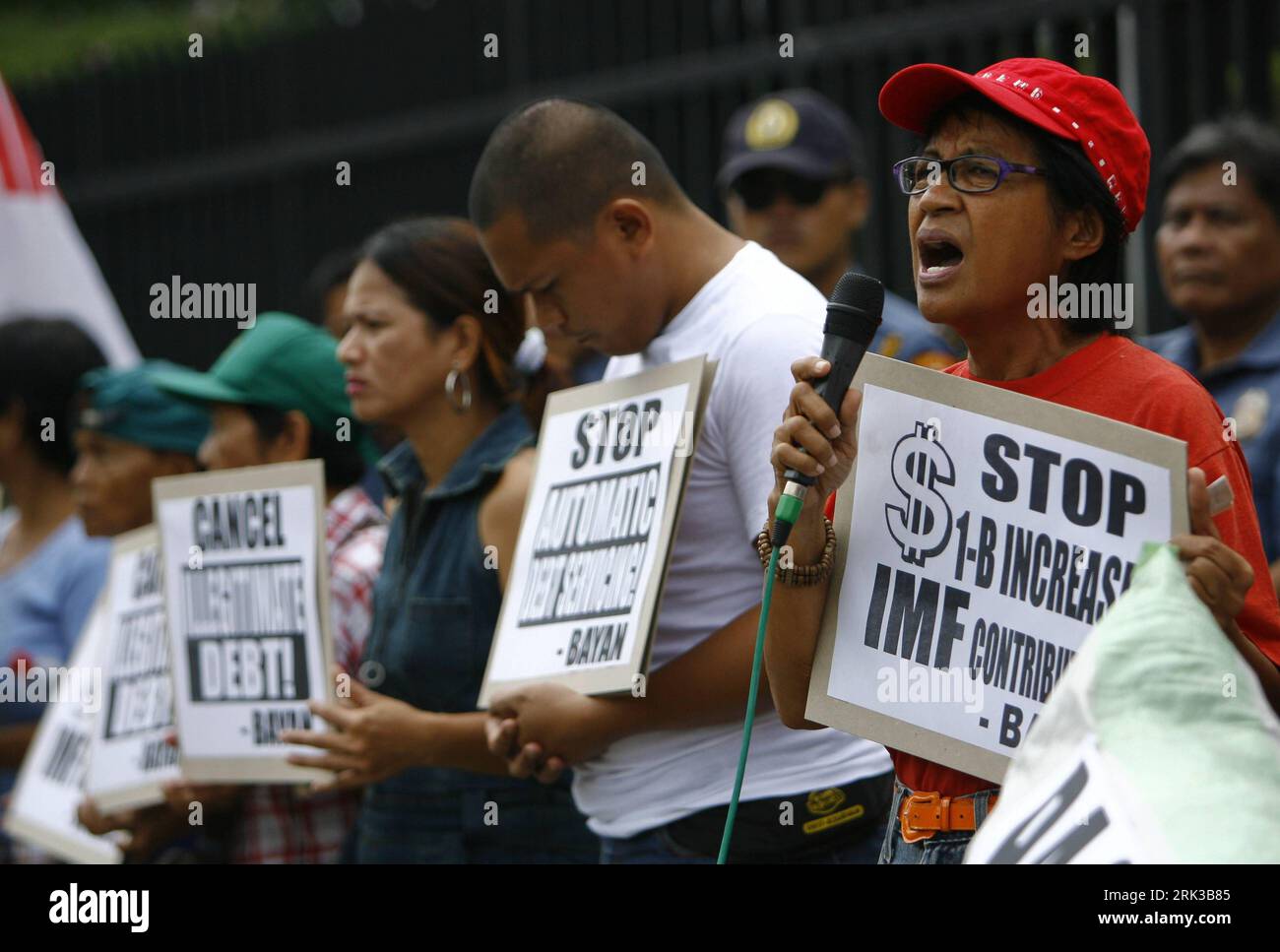 Philippines debt hi-res stock photography and images - Alamy