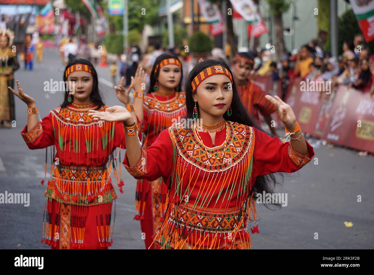 Pa'gellu dance from south sulawesi at BEN Carnival. This dance is for ...