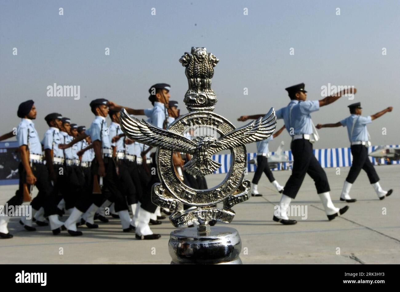 Luftwaffe indien hi-res stock photography and images - Alamy