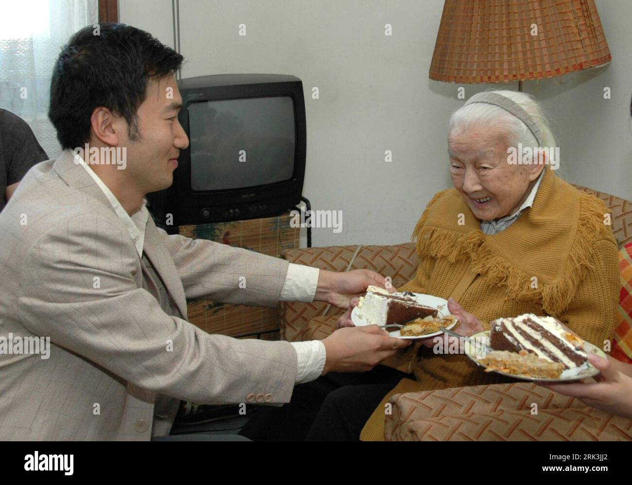 Communist china military doctor hi-res stock photography and images - Alamy
