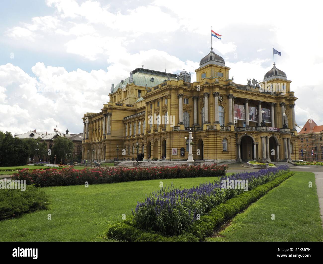 Croatian National Theatre in Zagreb Opera Zagreb Croatia architecture ...