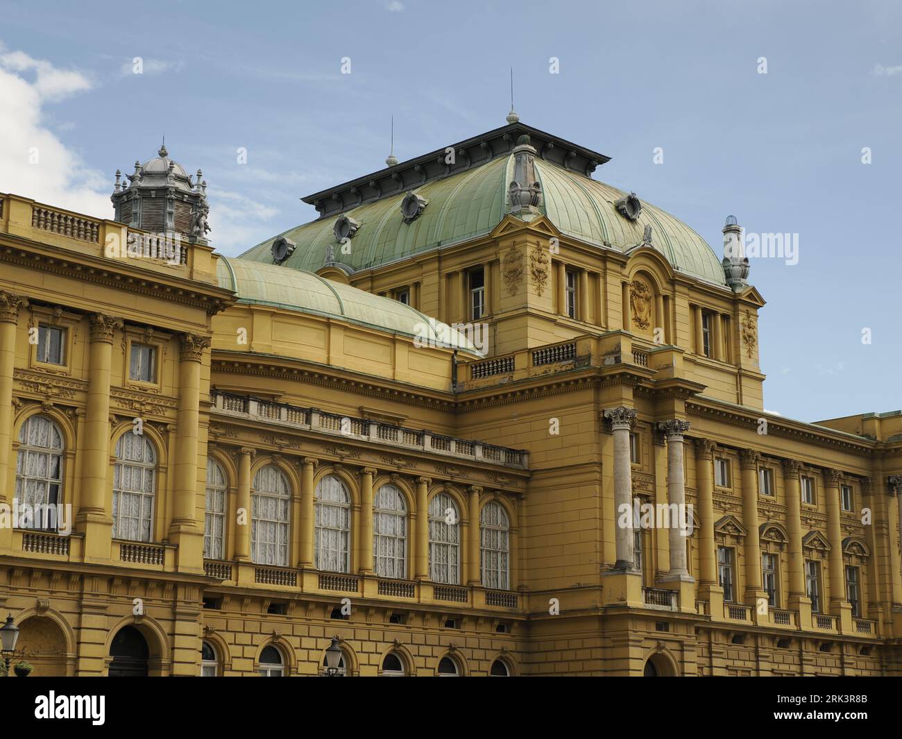 Croatian National Theatre in Zagreb Opera Zagreb Croatia architecture ...