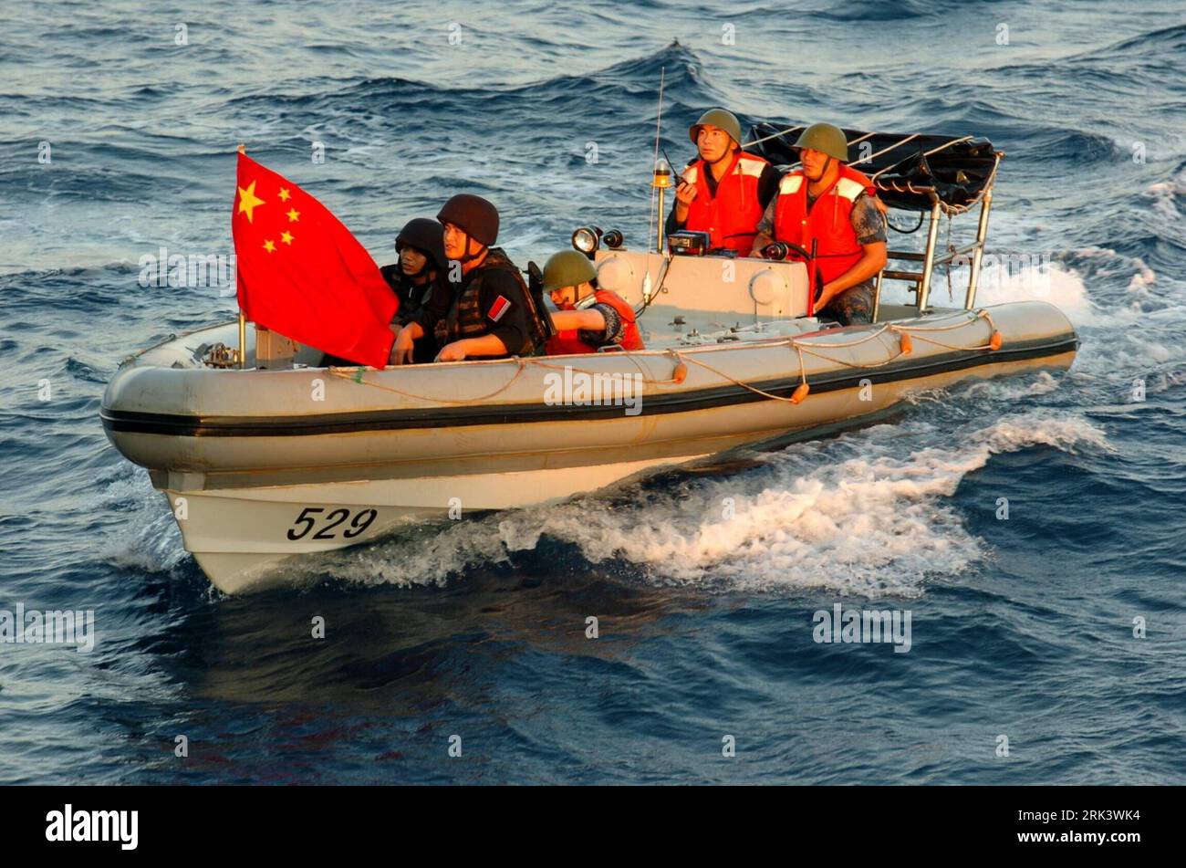 Chinese fleet boats hi-res stock photography and images - Alamy