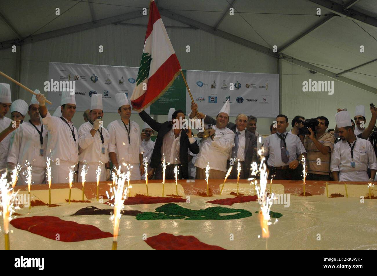 Lebanon size hi-res stock photography and images - Alamy