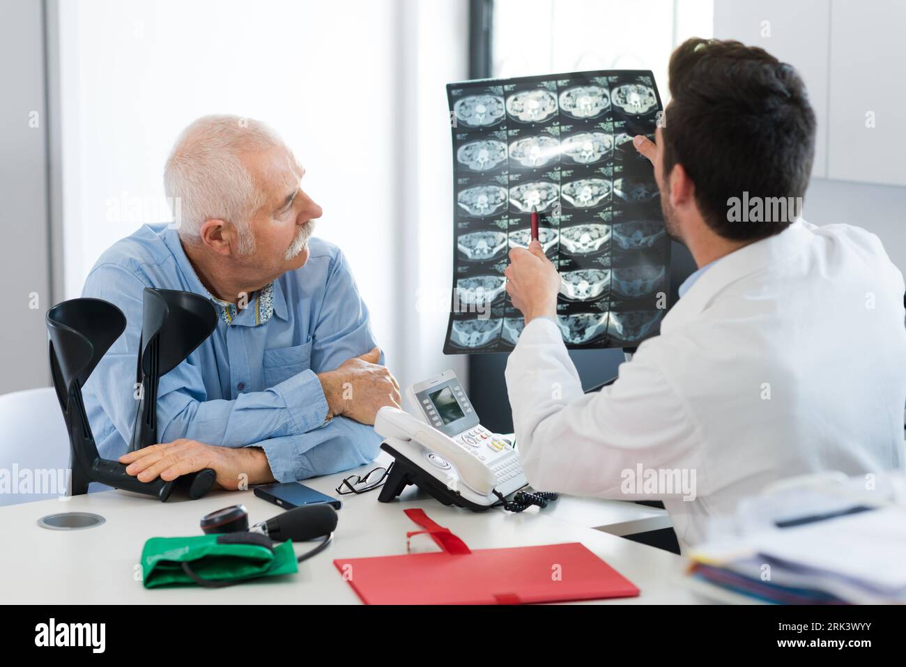 Results explanation hi-res stock photography and images - Alamy