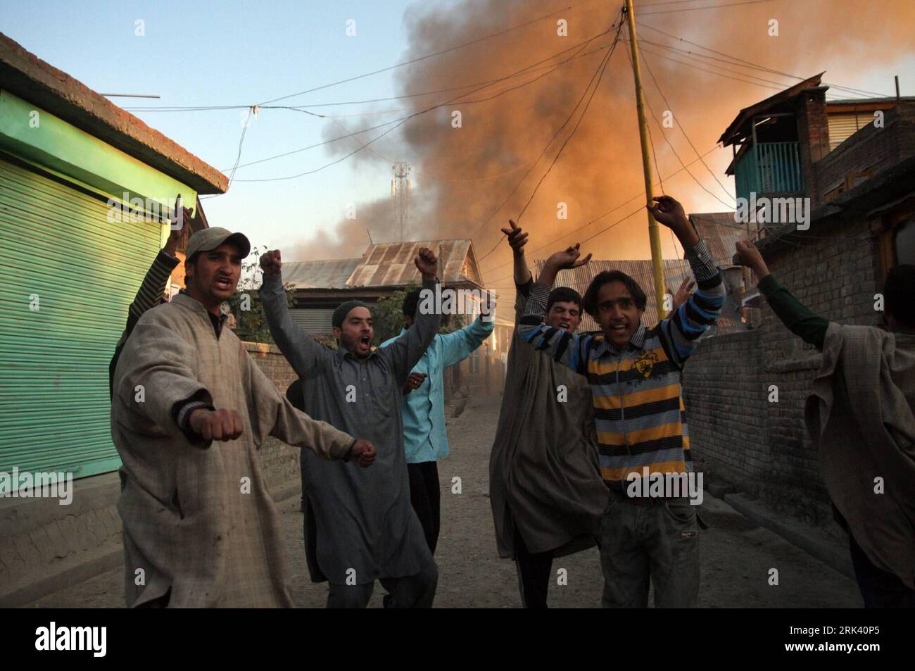 Indian smoke houses hi-res stock photography and images - Alamy