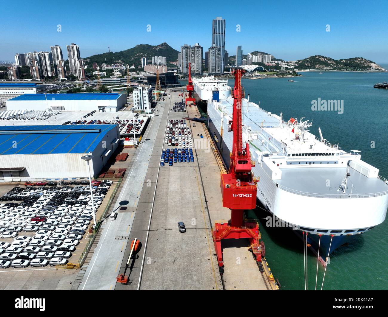 Aerial photos show ro-ro ships docking at Lianyungang Port to load ...