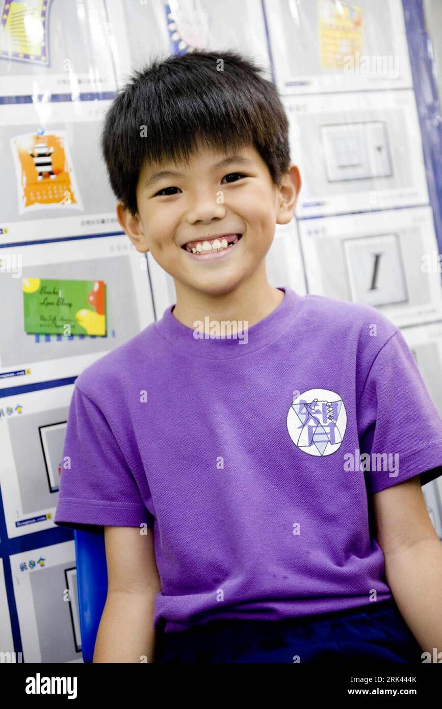 Wai lok hi-res stock photography and images - Alamy