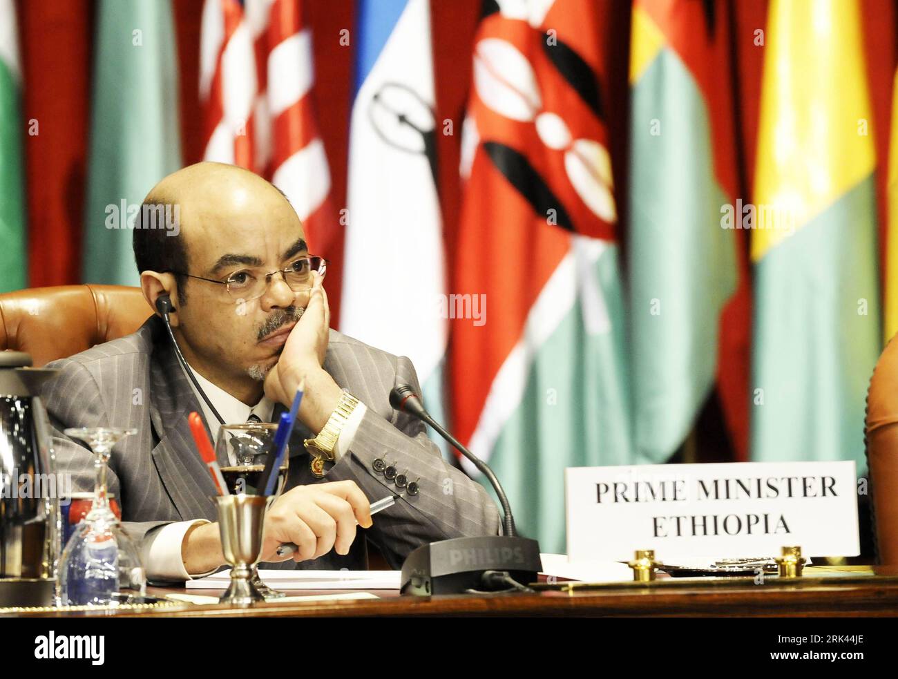 Ethiopian prime minister meles zenawi hi-res stock photography and ...
