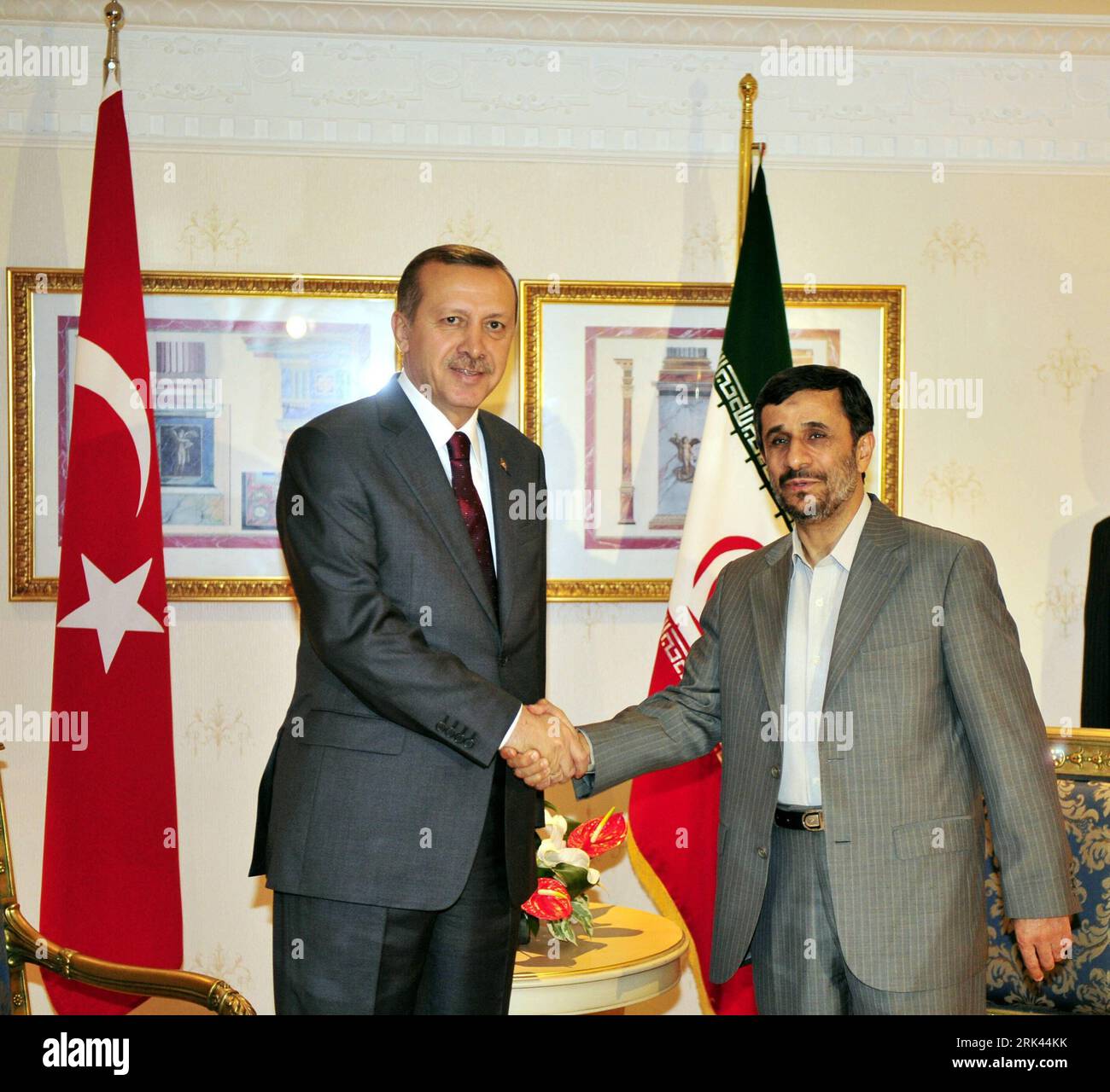 Mahmoud ahmadinejad hi-res stock photography and images - Alamy