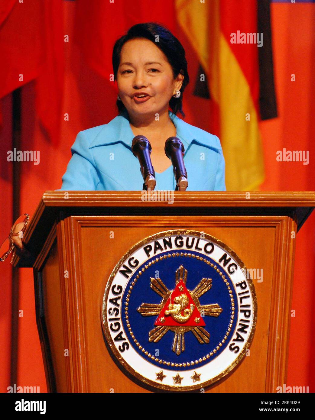 Philippine president gloria macapagal arroyo hi-res stock photography ...