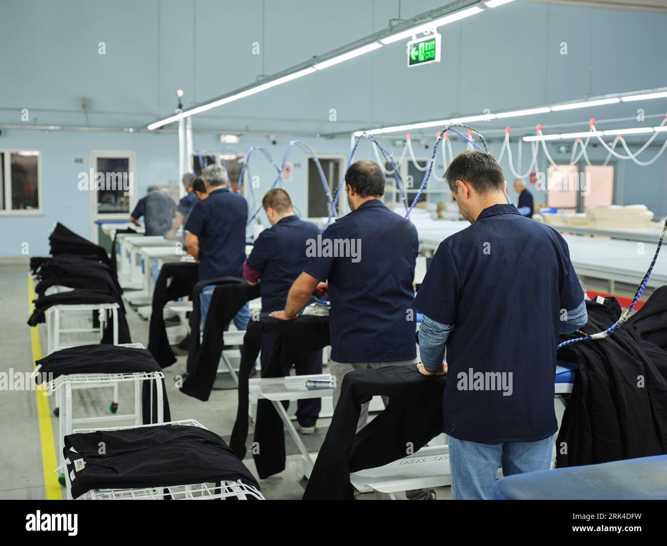Blue sewing machine hi-res stock photography and images - Alamy