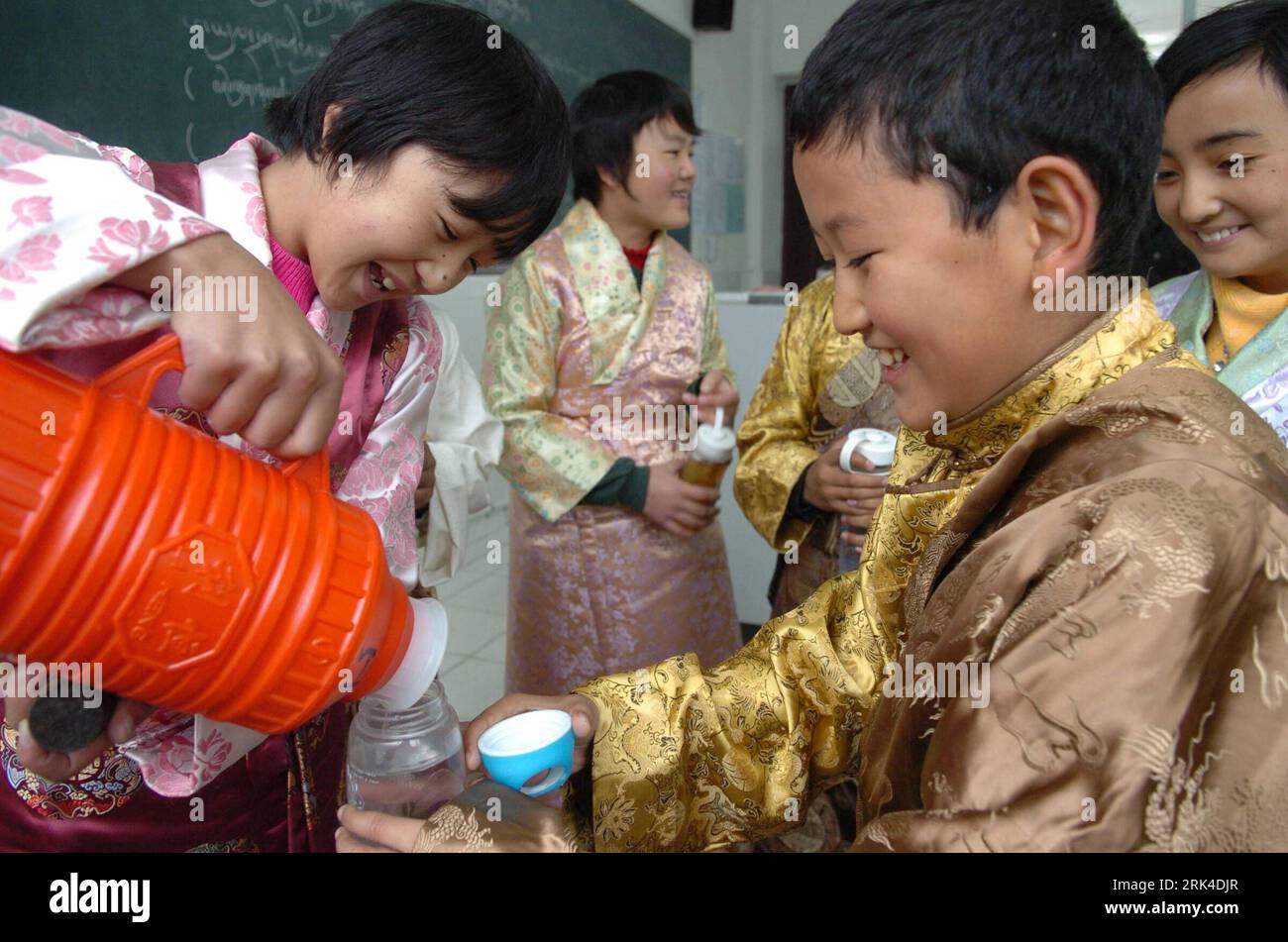 W 4 11 35 hi-res stock photography and images - Alamy