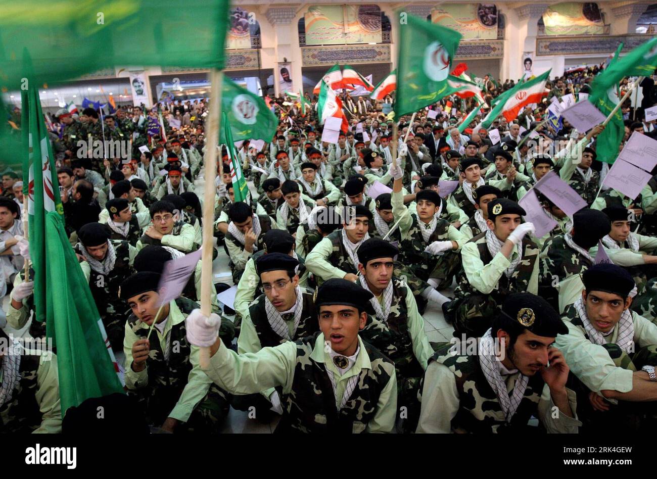 Basij hi-res stock photography and images - Alamy