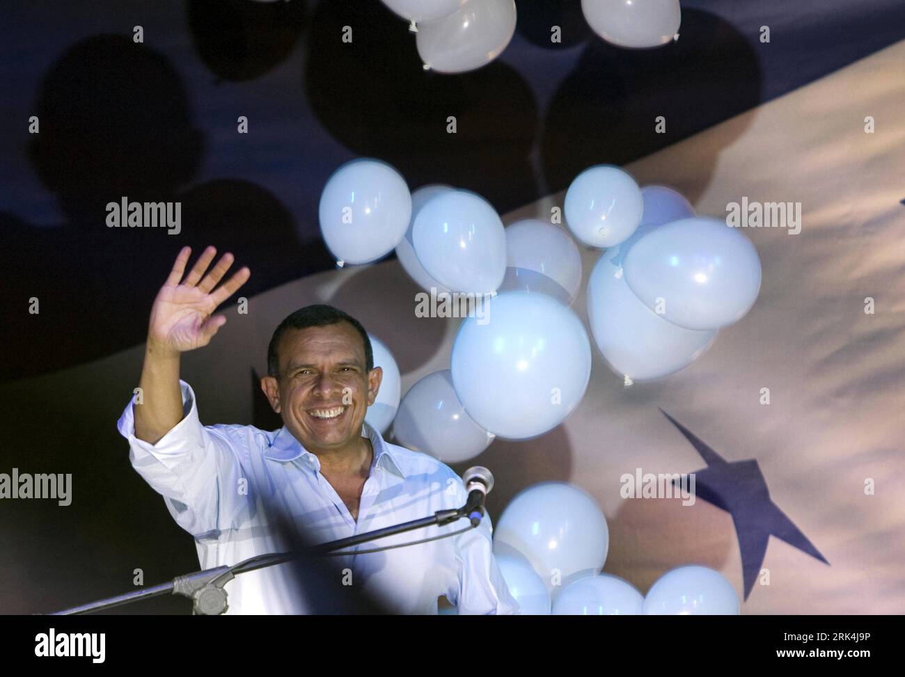 David lobo hi-res stock photography and images - Alamy