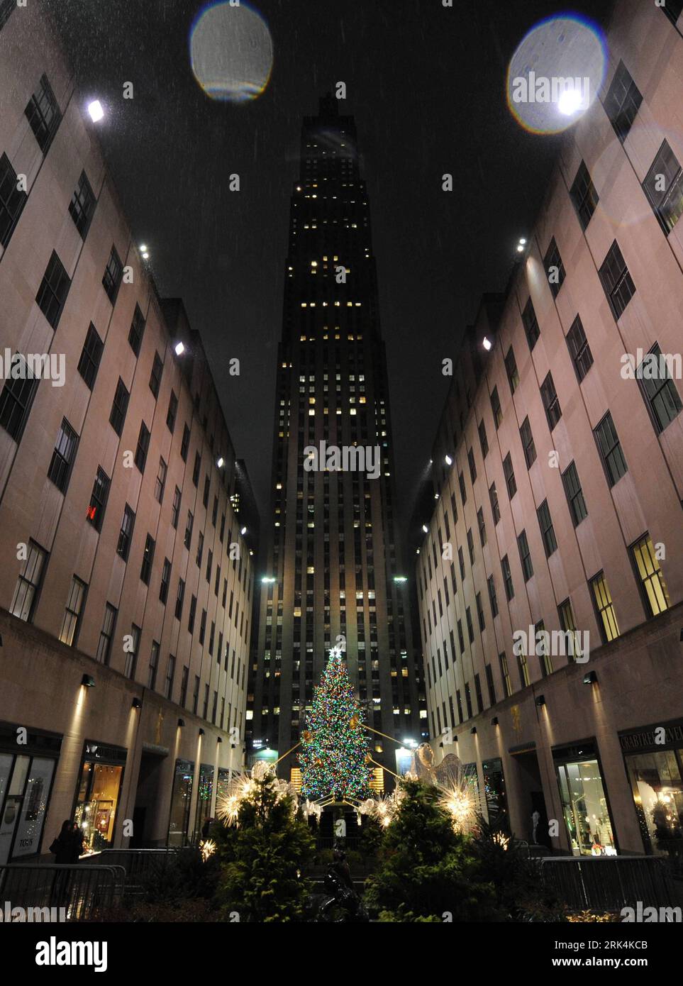 30 feet tall hi-res stock photography and images - Alamy