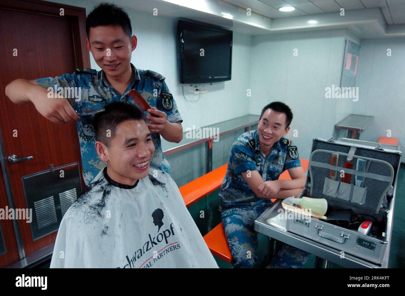 Navy long cut hi-res stock photography and images - Alamy