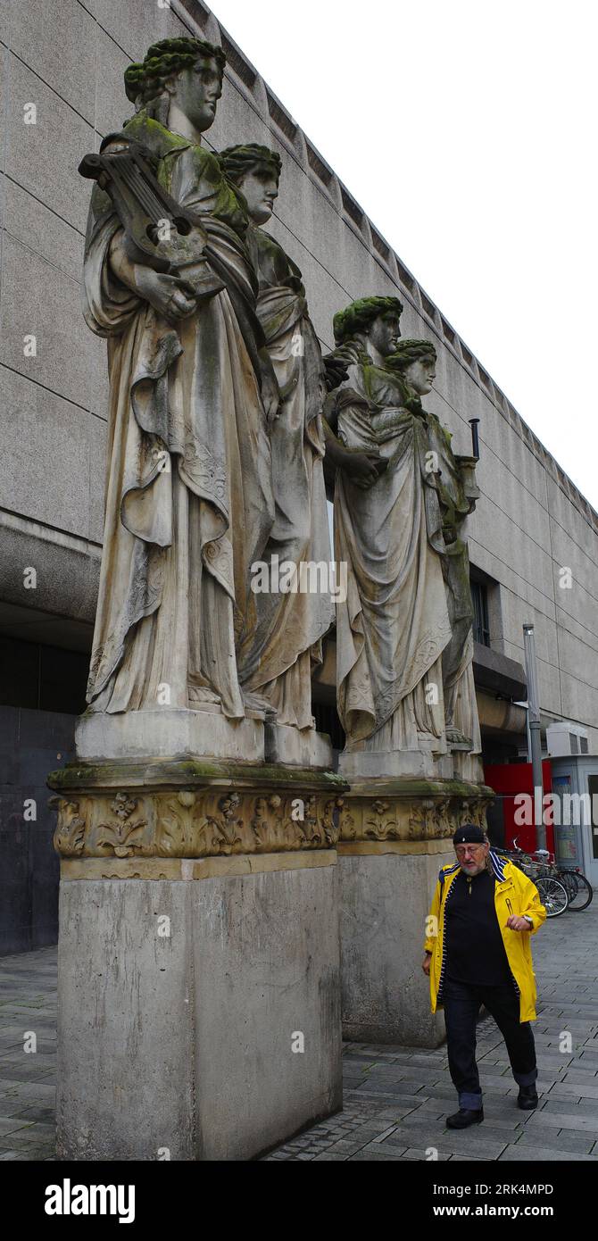 Germany 1946 woman hi-res stock photography and images - Alamy