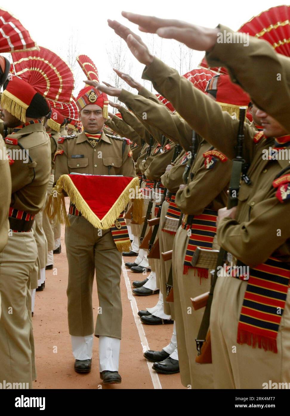 Bildnummer: 53648908 Datum: 06.12.2009 Copyright: imago/Xinhua Indian ...