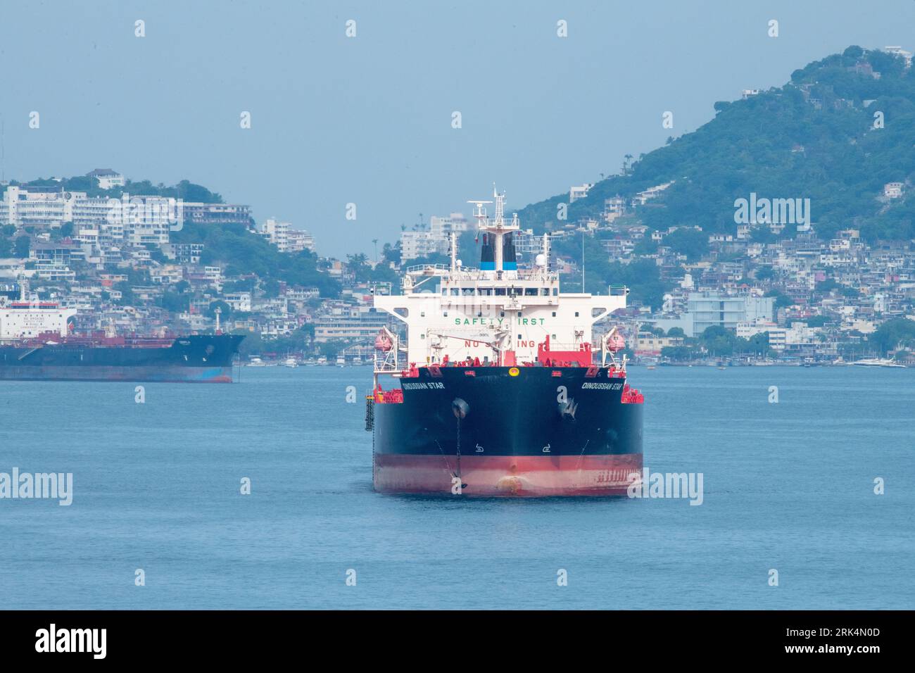 Oil gas tanker chemical hi-res stock photography and images - Alamy
