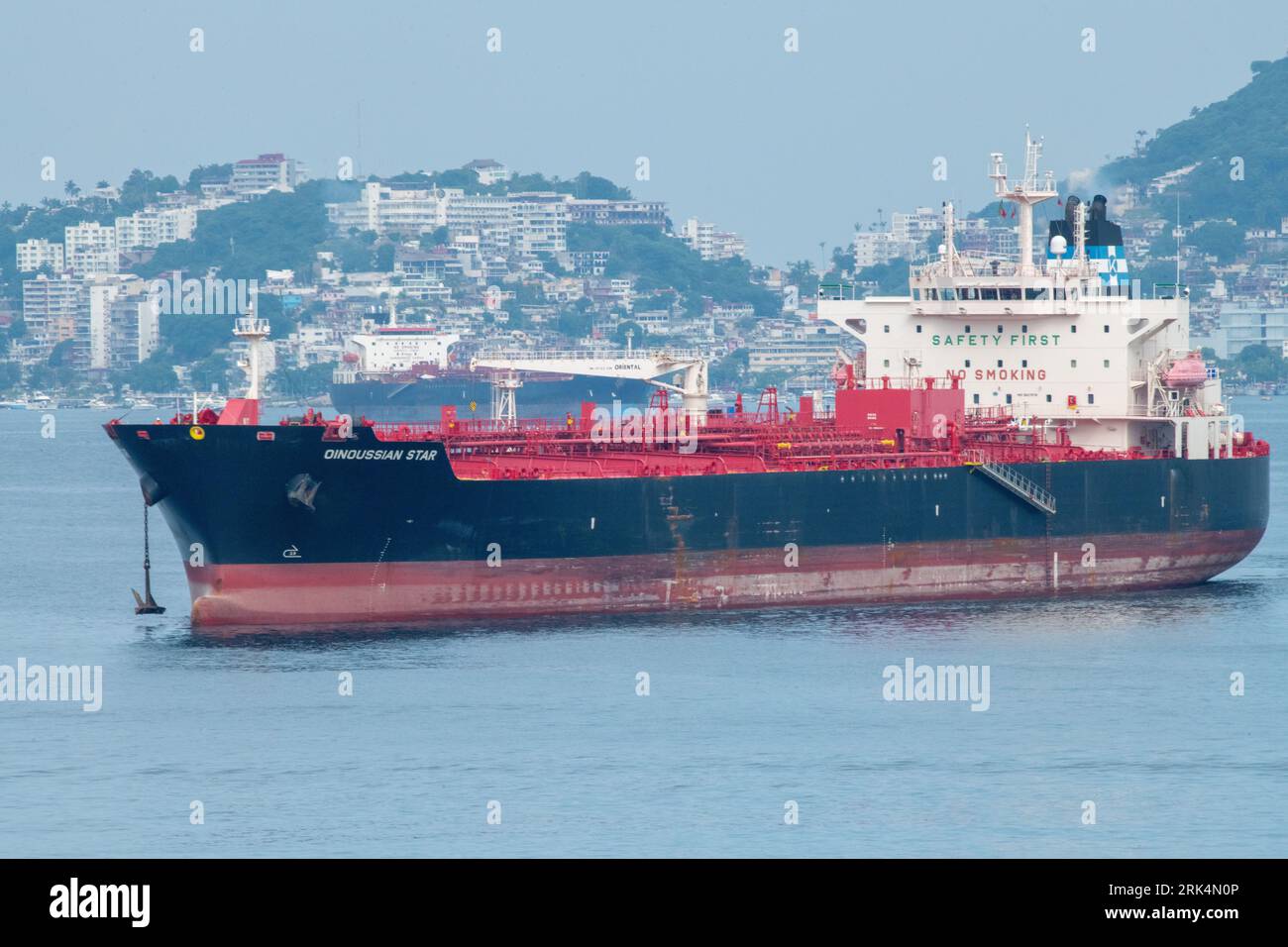 Oil tanker in the bay of Acapulco Stock Photo - Alamy