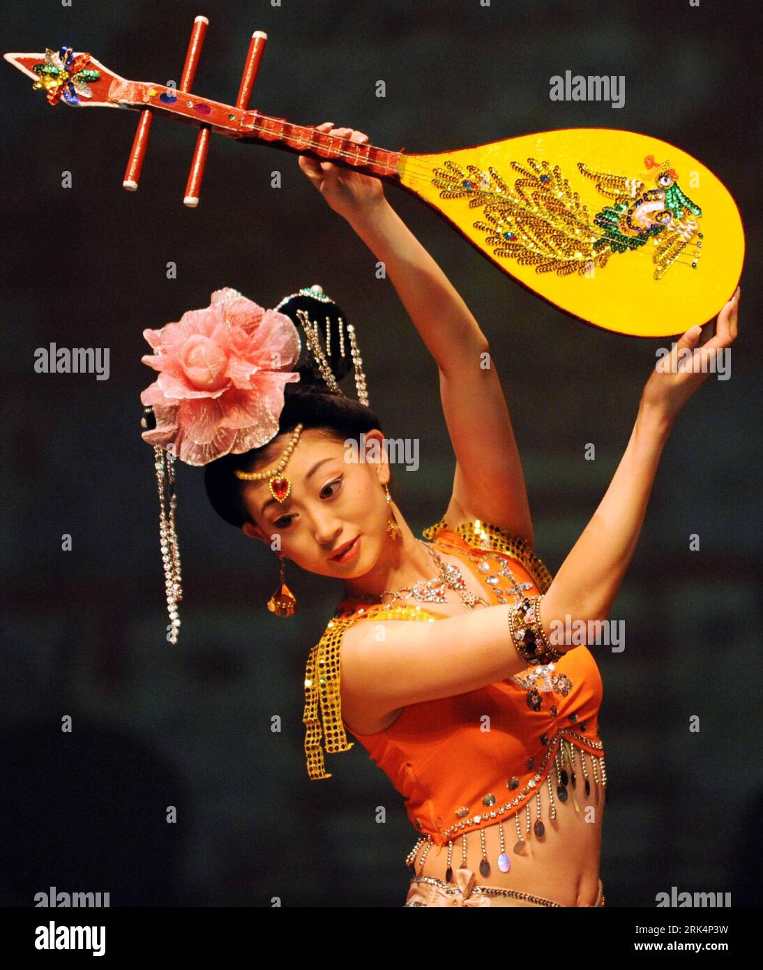 Studens hi-res stock photography and images - Alamy