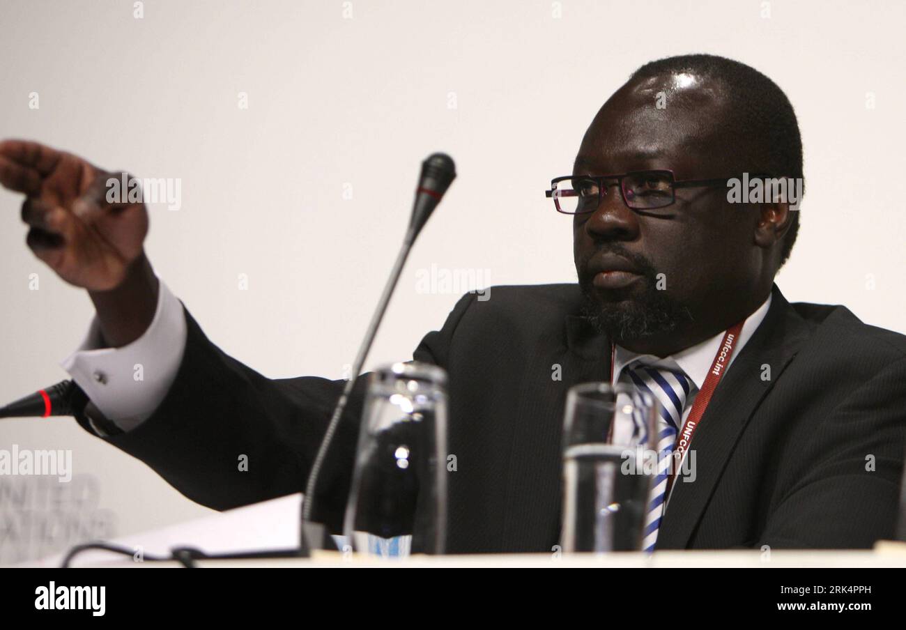 Common but differentiated responsibilities hi-res stock photography and ...