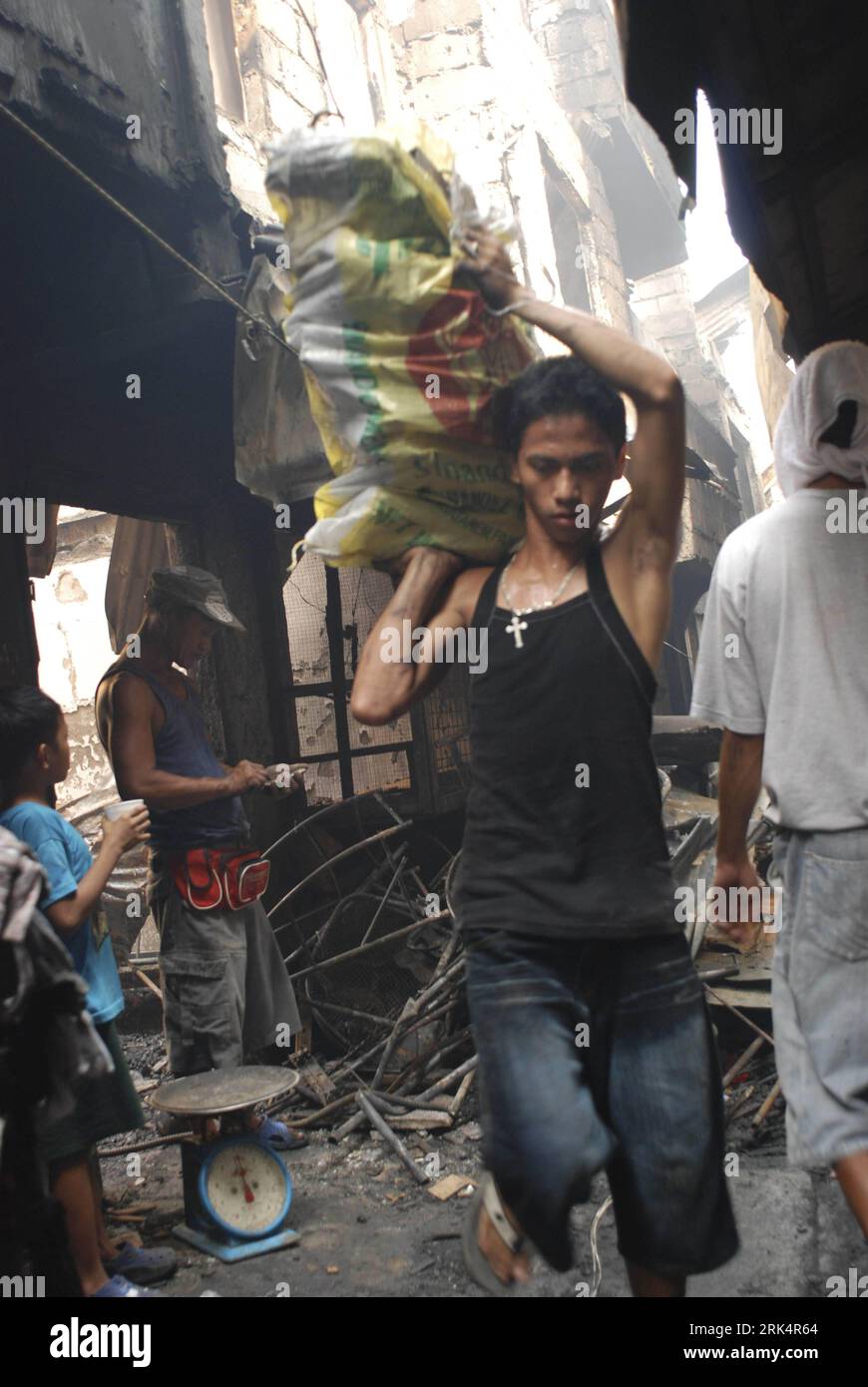 12 recto hi-res stock photography and images - Alamy