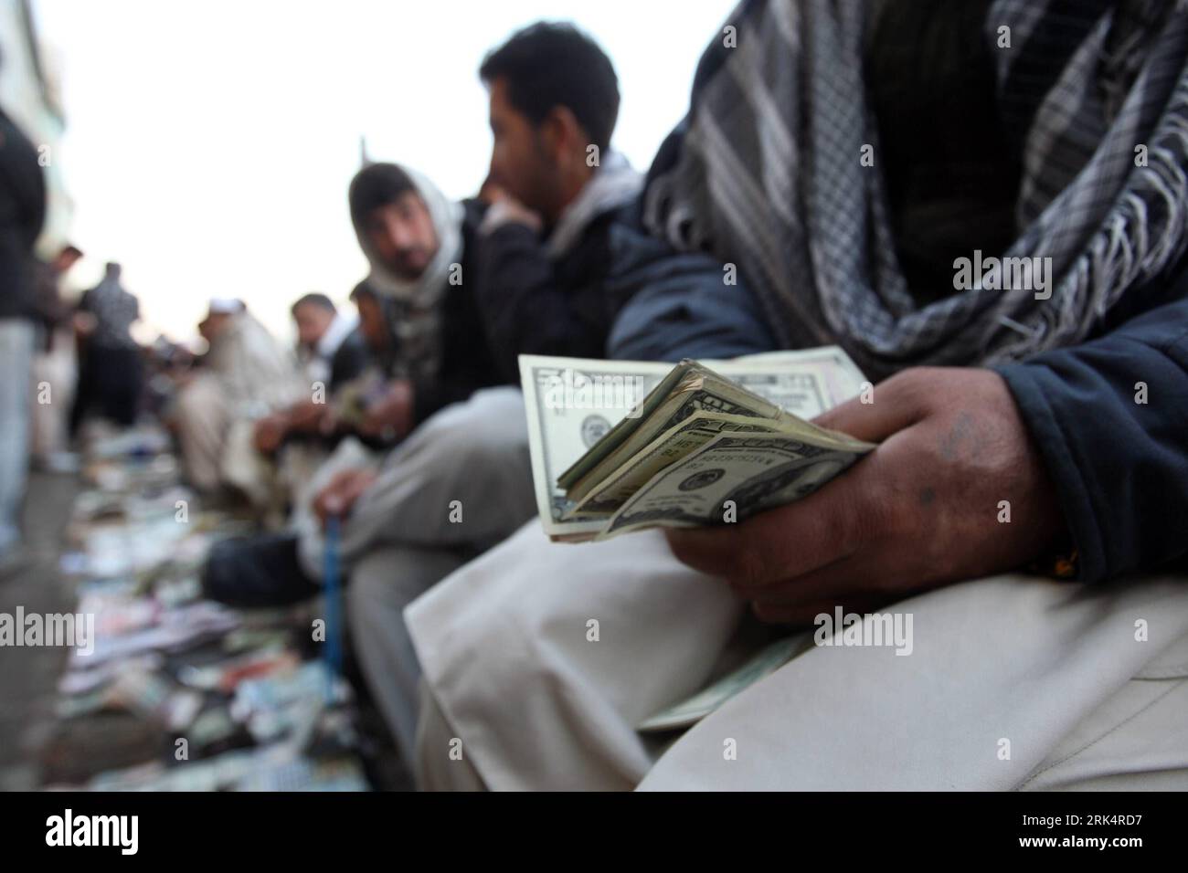 Afghan money hi-res stock photography and images - Alamy