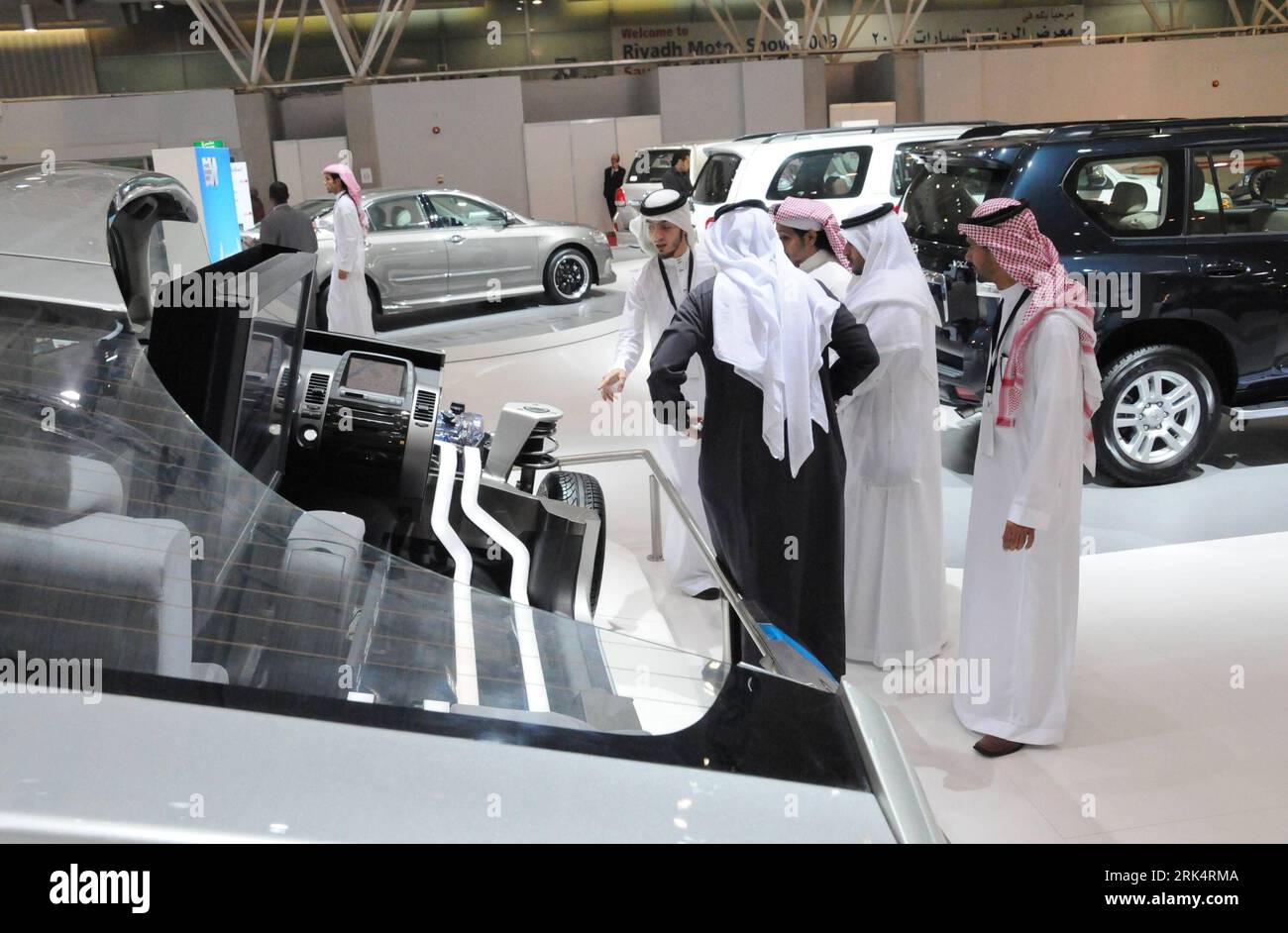 Saudi car show hi-res stock photography and images - Alamy