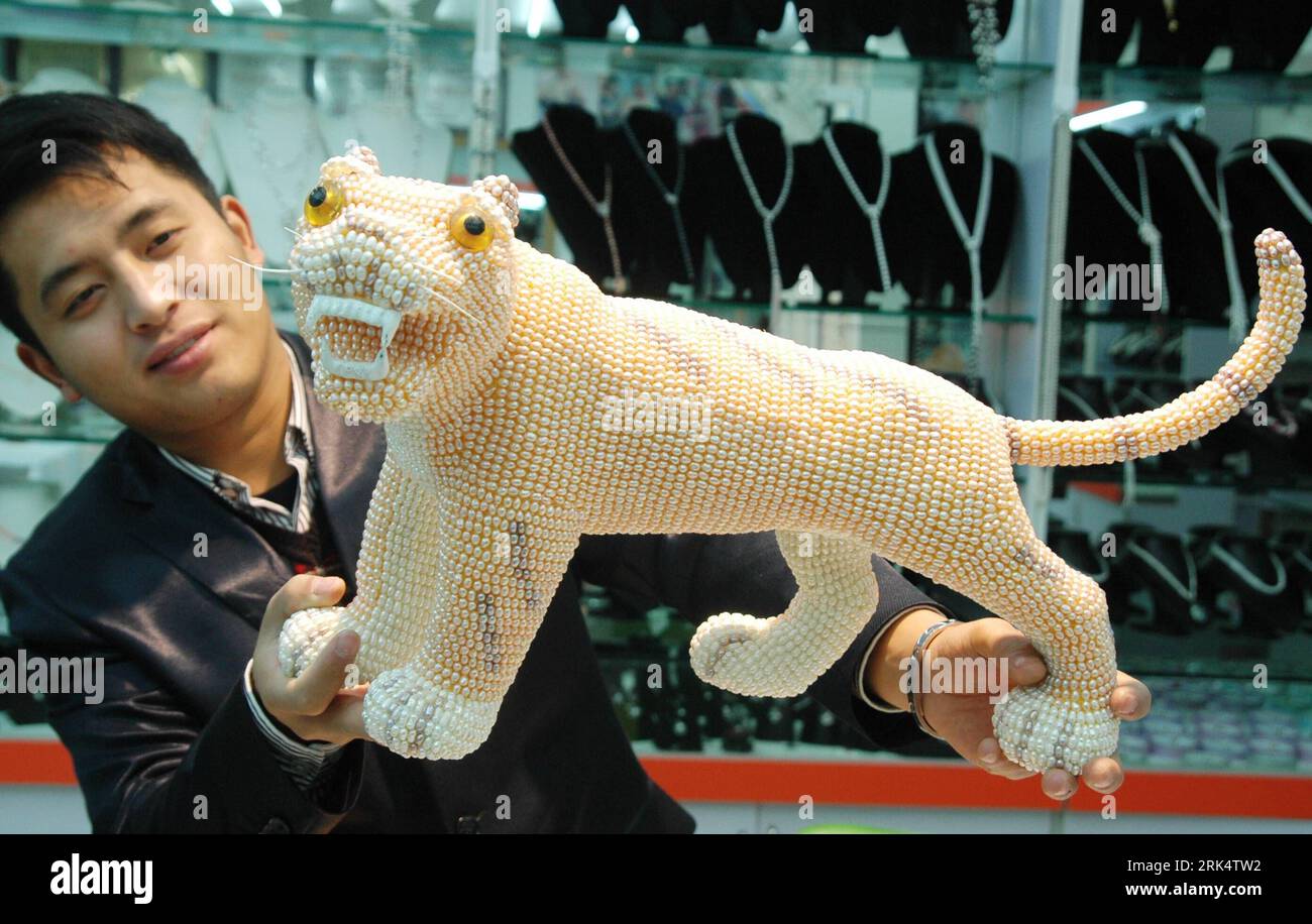 15 perlen hi-res stock photography and images - Alamy