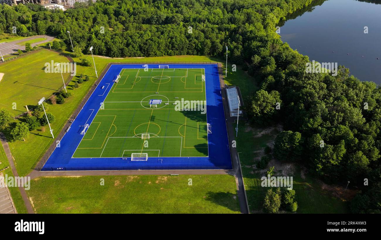 Multi purpose sports field hi-res stock photography and images - Alamy