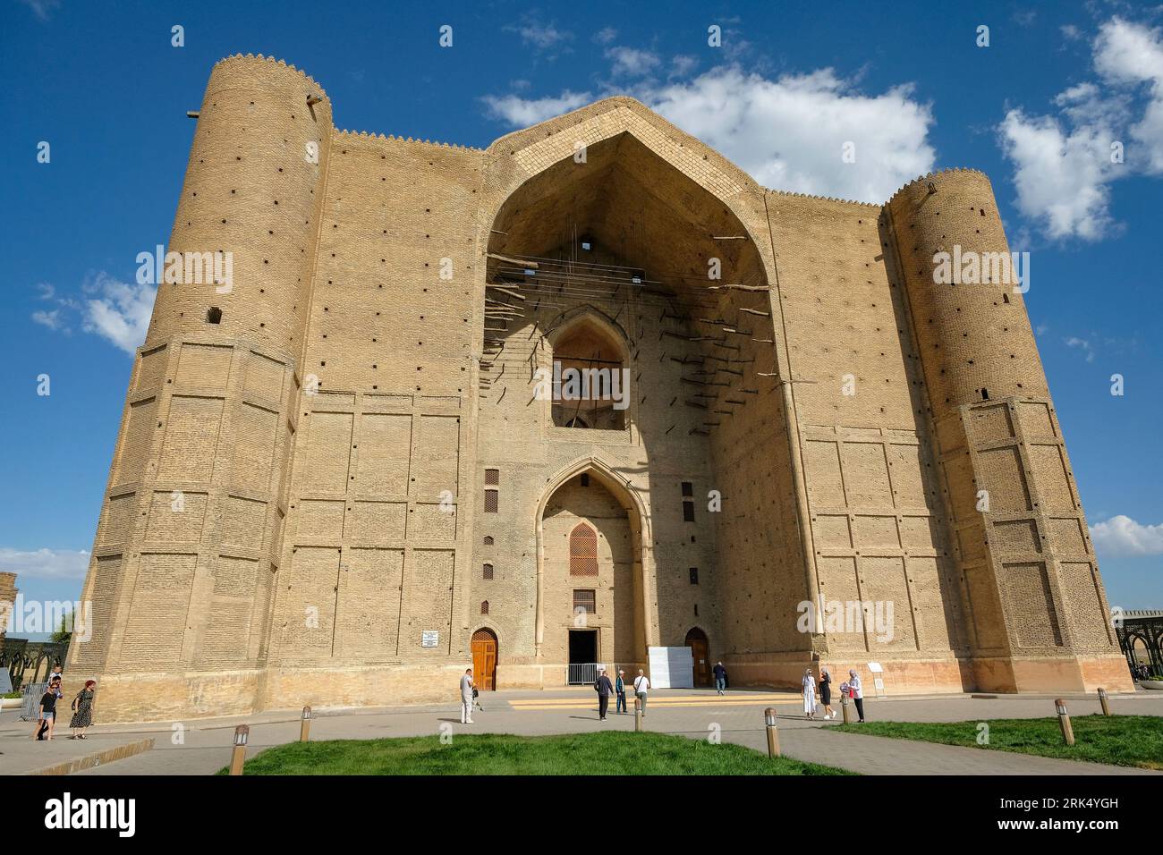 Turkestan mausoleum hi-res stock photography and images - Alamy
