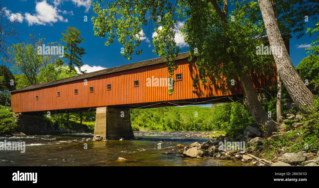 Cornwall bridge railroad station hi-res stock photography and images ...