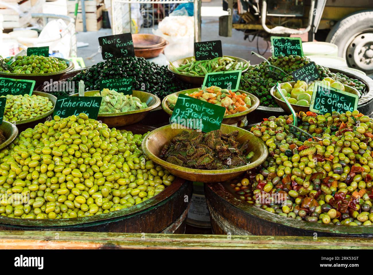 Outdoor Market, Meze, Herault, Occitanie, France Stock Photo - Alamy
