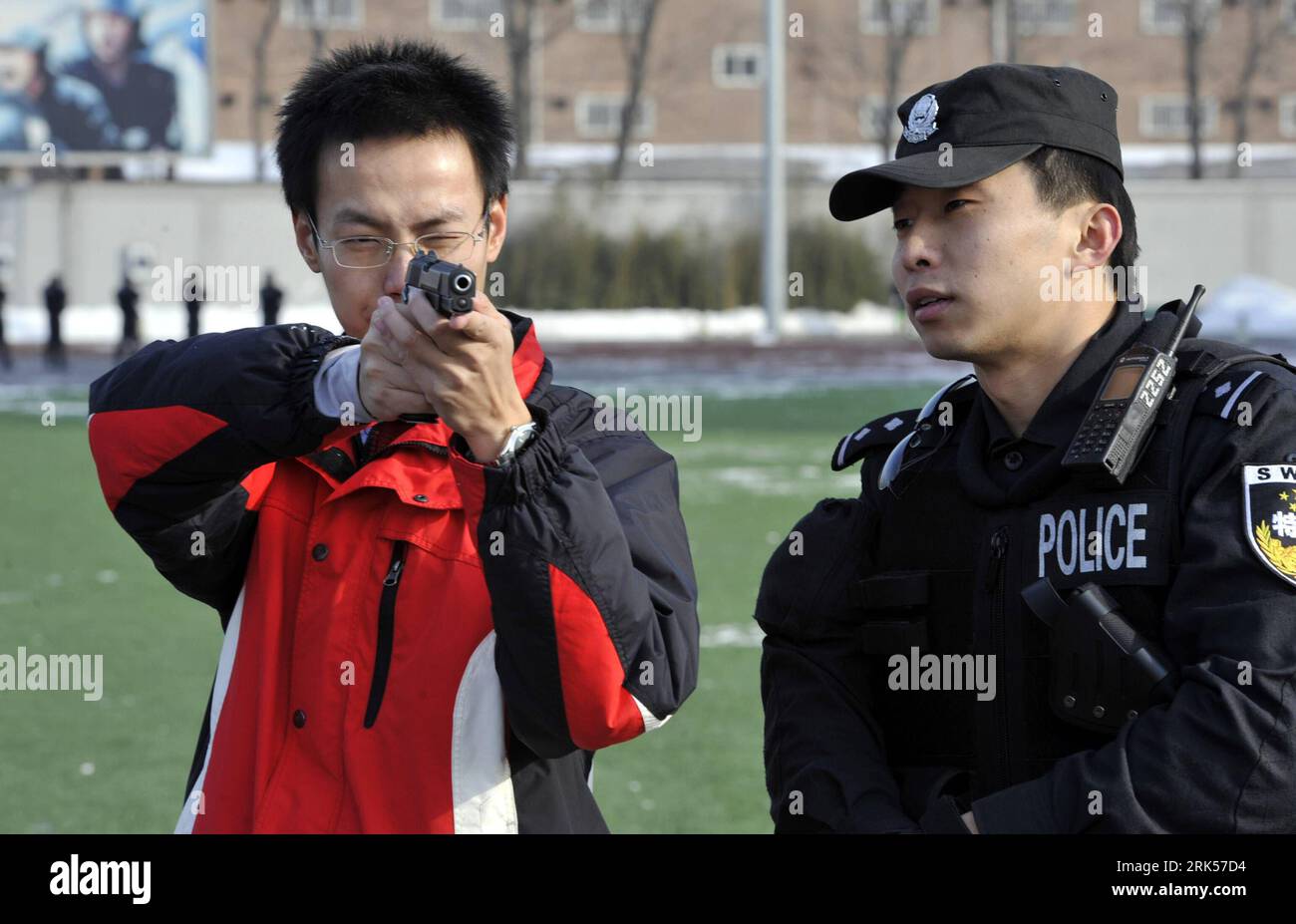 Polizei pistole polizei waffe hi-res stock photography and images - Alamy