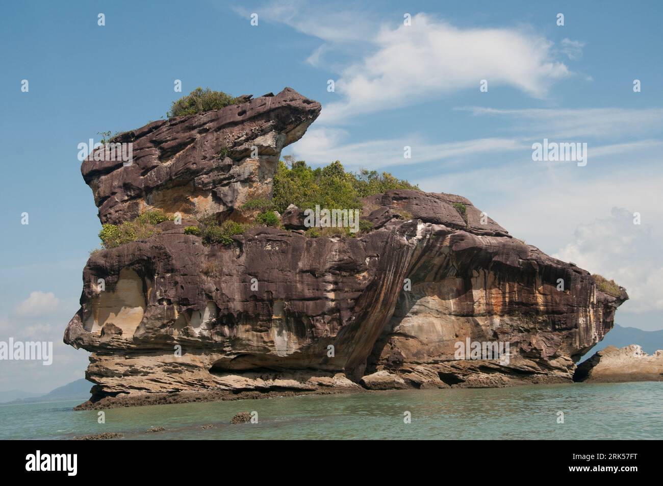 Coastal landforms hi-res stock photography and images - Alamy