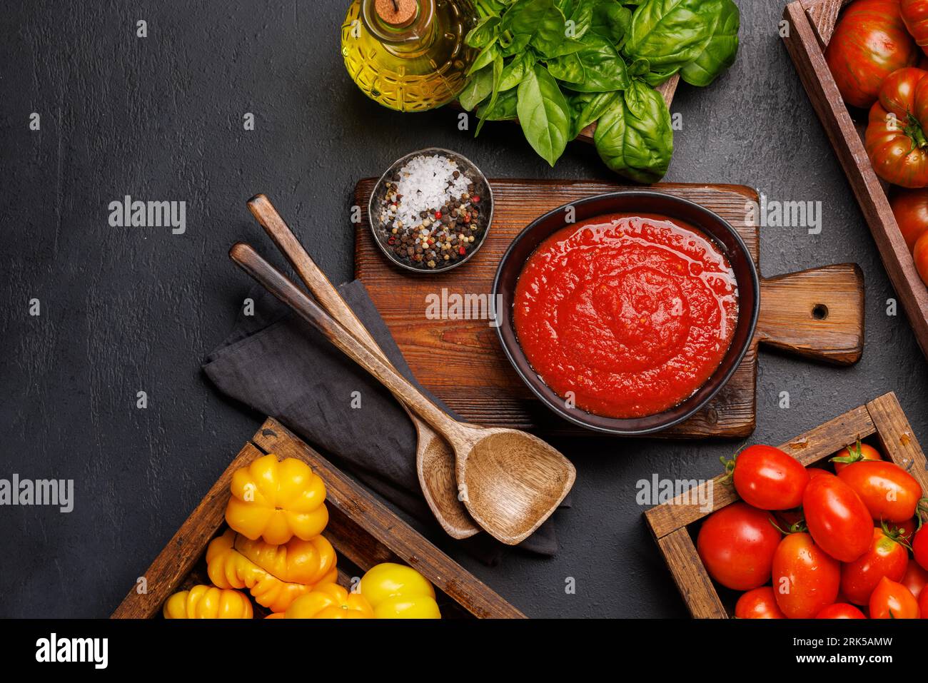 Rich homemade tomato sauce and ingredients. Flat lay Stock Photo - Alamy