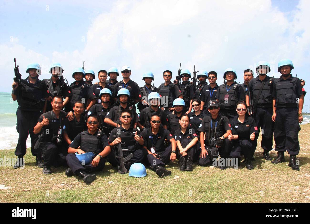 Group photo supervisors hi-res stock photography and images - Alamy