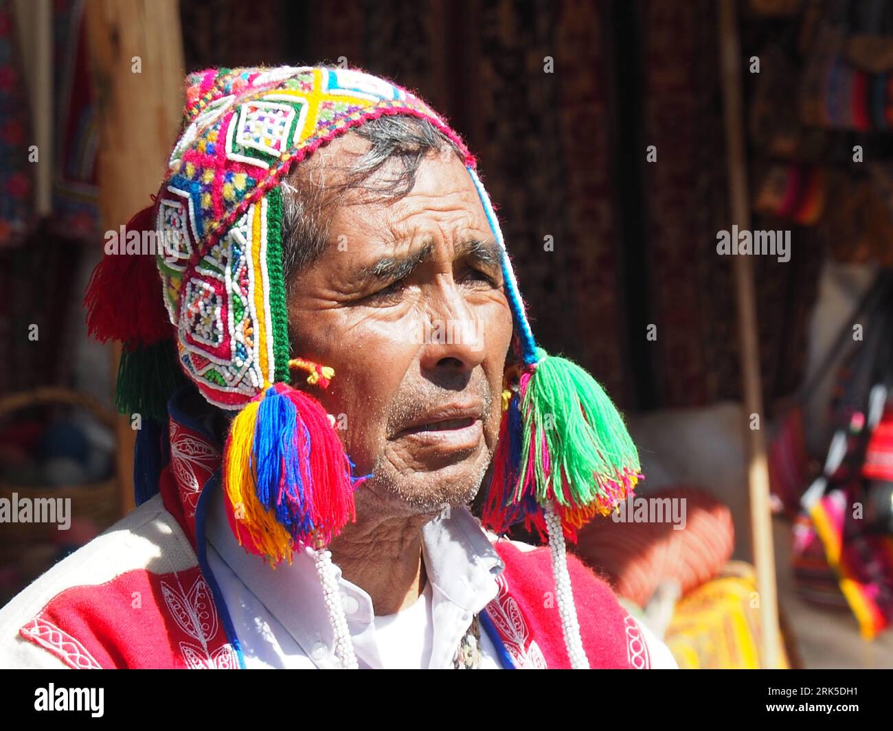 A portrait of a Peruvian in The Sacred Valley of the Incas Stock Photo ...
