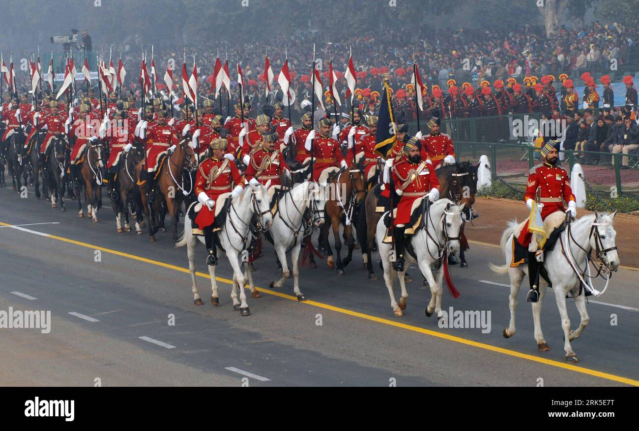 Indian military guards hi-res stock photography and images - Alamy