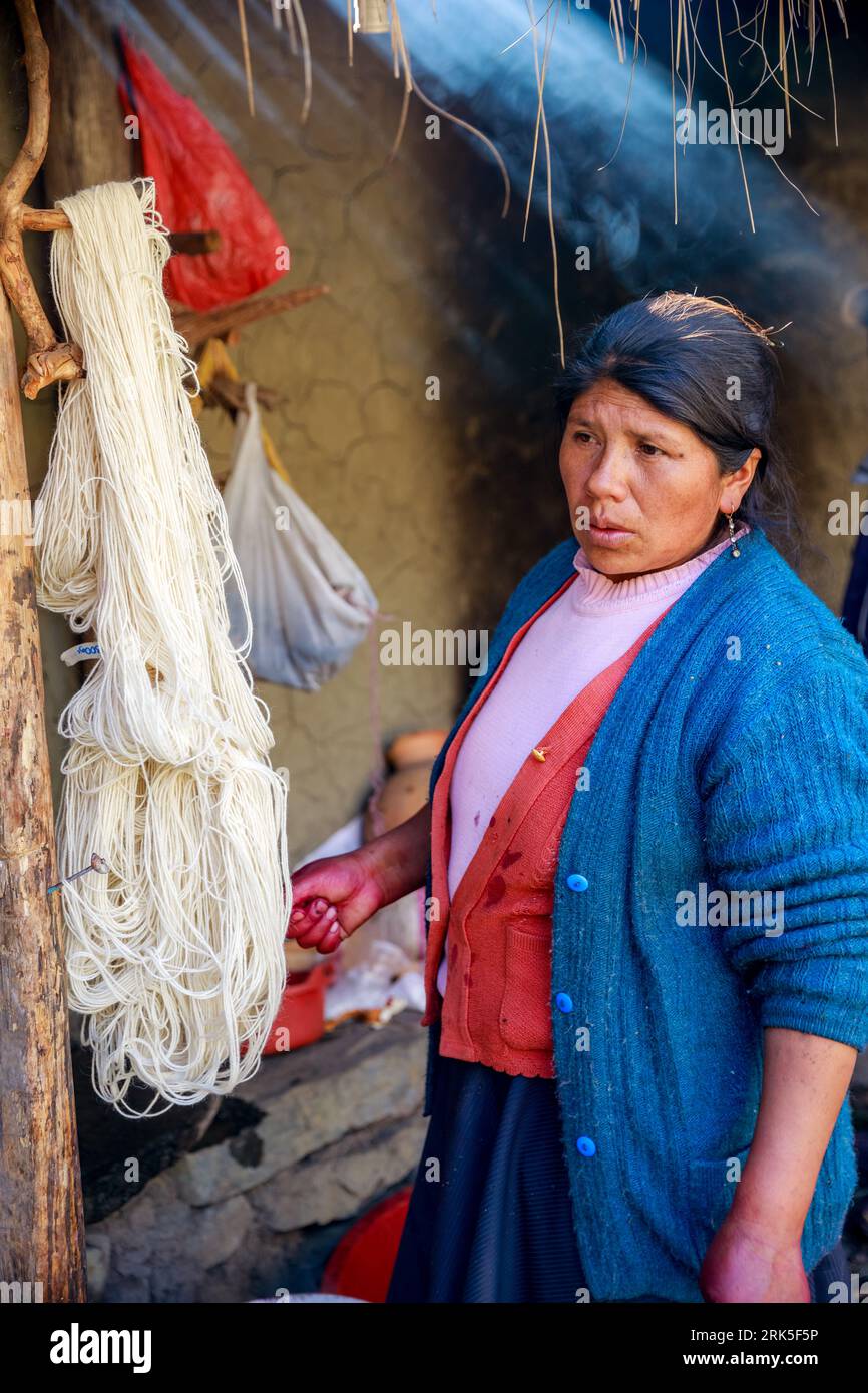 Indigenous collaboration hi-res stock photography and images - Alamy