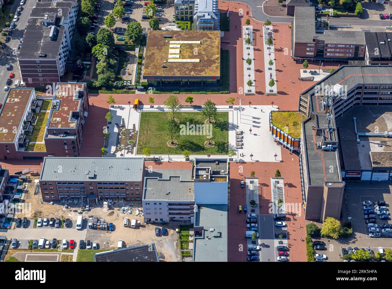 Aerial view, Karl-Flügel-Platz redesign, city administration ...