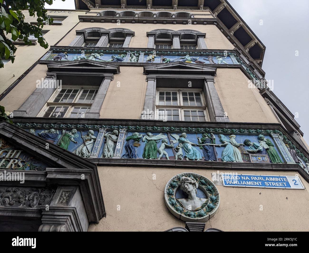 Sunlight Chambers, Built in 1910 in Italianate A stunning high-rise ...
