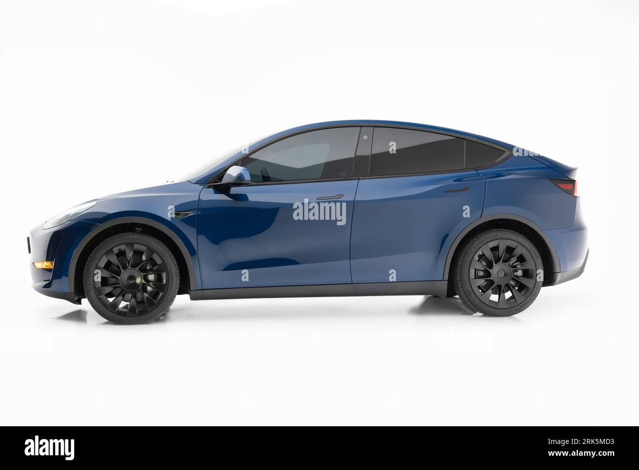 Model y tesla Cut Out Stock Images & Pictures - Alamy