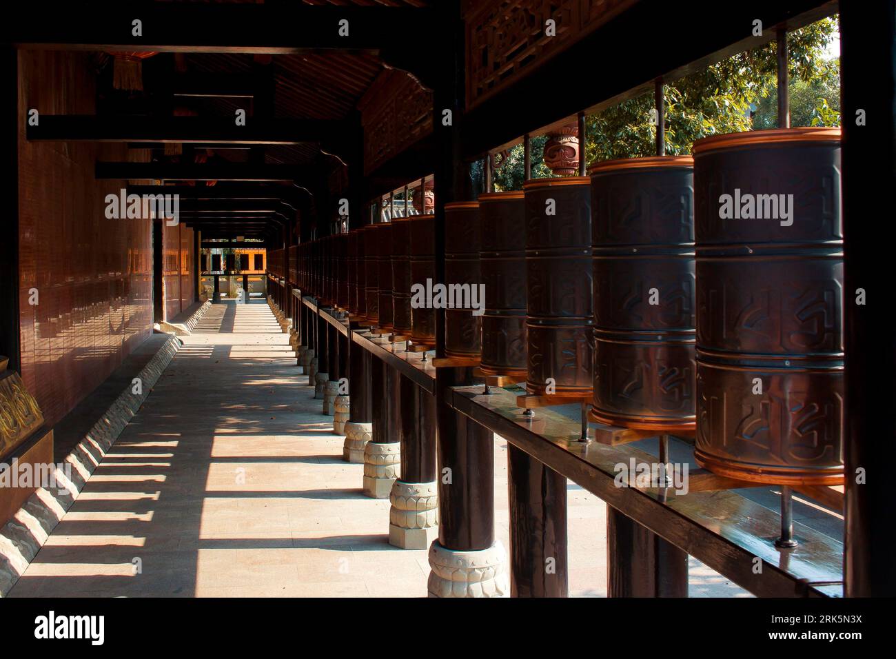 Longxing temple hi-res stock photography and images - Alamy