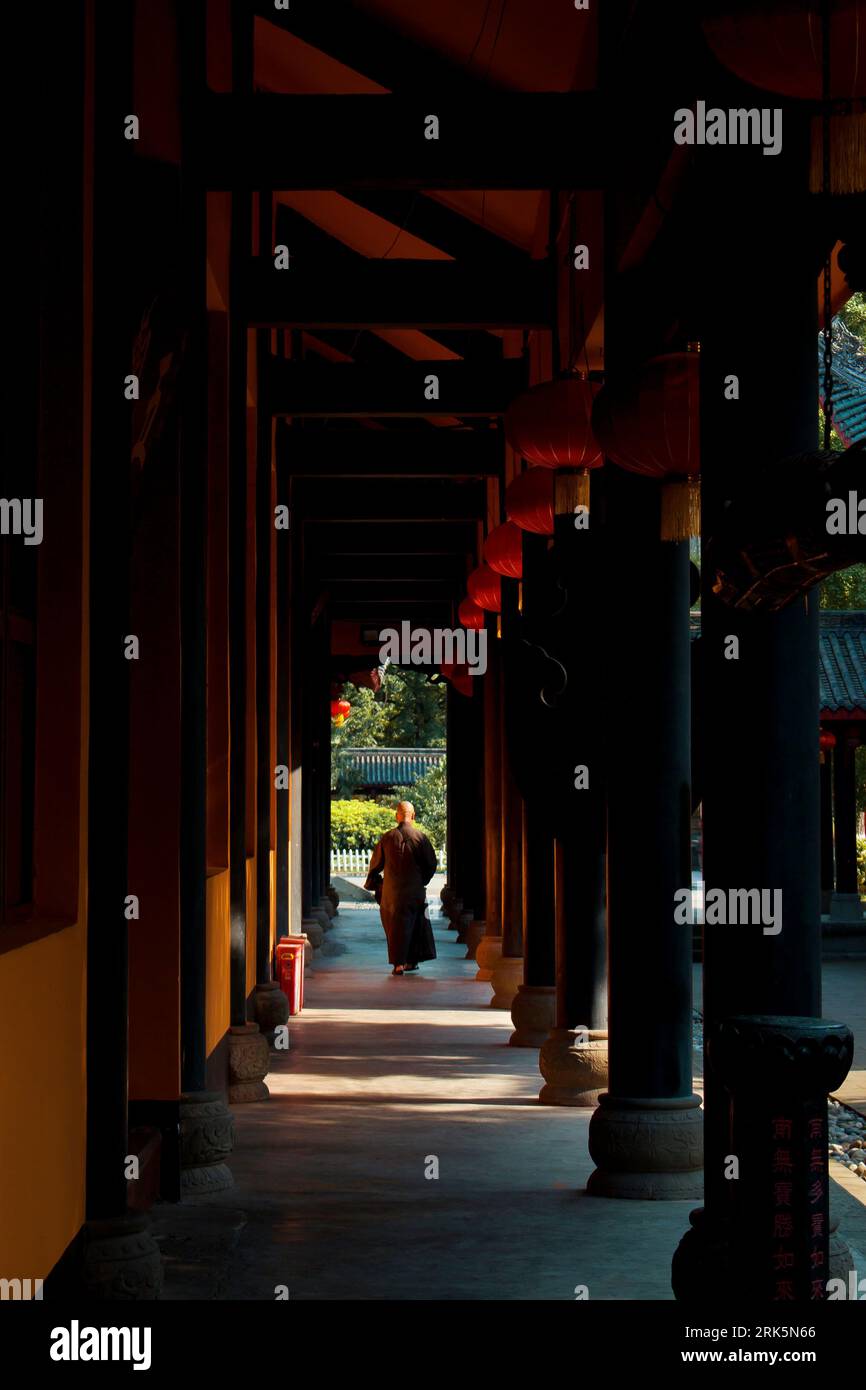 Longxing temple hi-res stock photography and images - Alamy