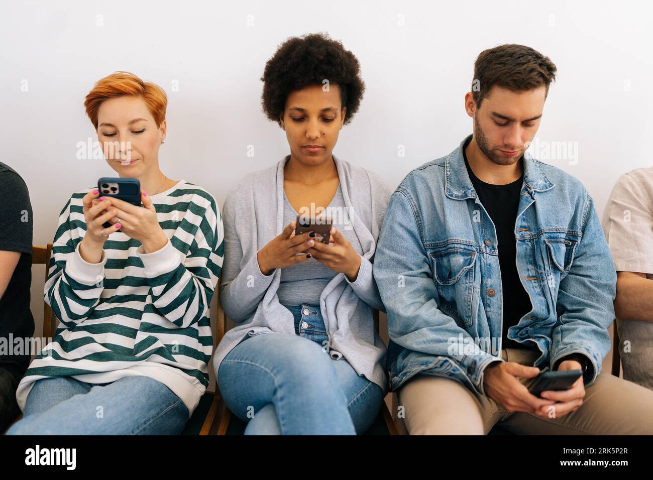 Bored meeting senior hi-res stock photography and images - Alamy