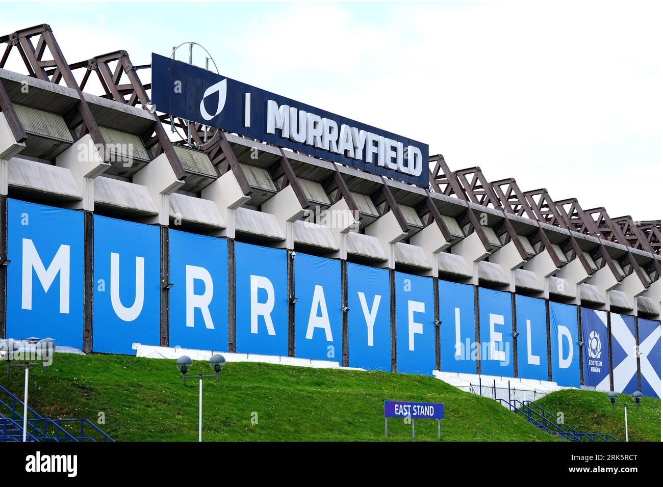 Murrayfield stadium hi-res stock photography and images - Alamy
