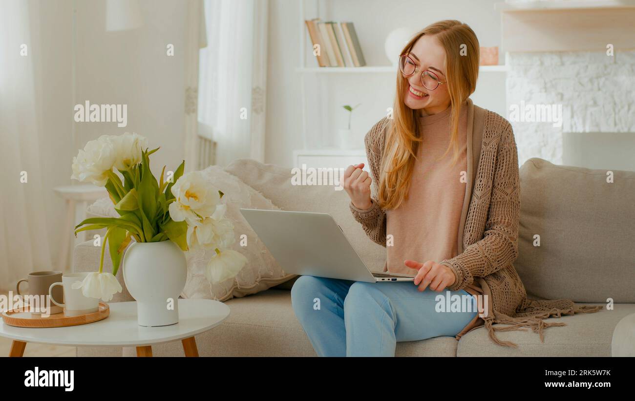 Happy lady student laptop hi-res stock photography and images - Alamy
